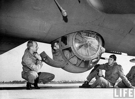 B 17 Ball Turret Airplanes Pinterest