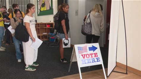Minneapolis Extends Early Voting Locations Ahead Of Election