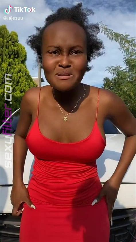 Sexy Lajesuu Shows Cleavage In Dress And Bouncing Boobs