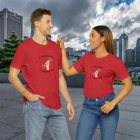 La Derecha Oprime La Izquierda Libera Righty Tighty Lefty Loosey