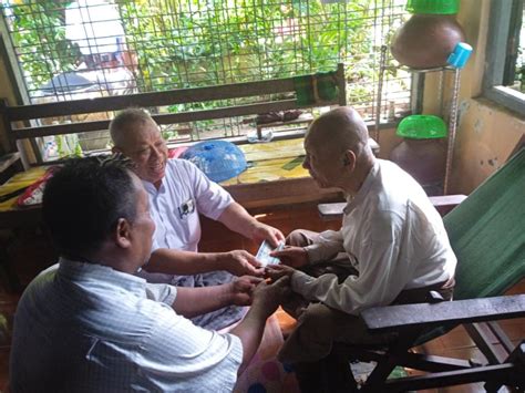 ဒါးပိန်တောင်ကျေးရွာအုပ်စုတွင် အသက် ၈၅ နှစ်အထက်သက်ကြီးဘိုးဘွားများအား