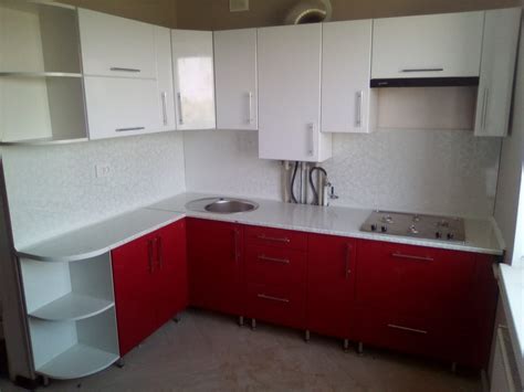 Меблева студія ДиЗАйн — Виготовлення меблів на замовлення кухні шафи купе вітальні для