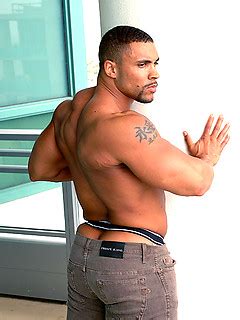 Tim Liggins Latin Bodybuilder