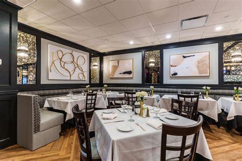 Mezza Luna Restaurant