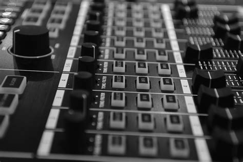 What Is Synth Pop Exploring The Origins And Characteristics Of This What Is Synth Pop Exploring The Origins And Characteristics Of This