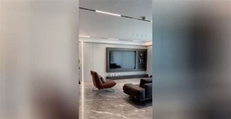 横厅黑白灰，现代范装修腾讯新闻