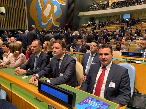 Премиерот Заев и владината делегација учествуваа во работата на