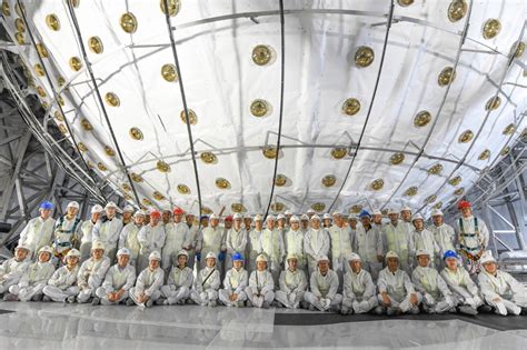 Filling Of The Juno Detector Has Begun Cnrs Nucléaire And Particules