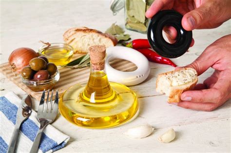 Three Ring Service Stackable 3 In 1 Condiment Holder Designs And Ideas Three Ring Service Stackable 3 In 1 Condiment Holder Designs And Ideas