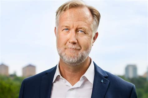 Liberalernas Johan Pehrson Praoar I Södertälje Telgenytt