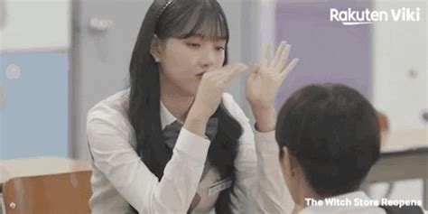 Dramacoreano Kdrama Couple Gif By Viki Find Share On Giphy