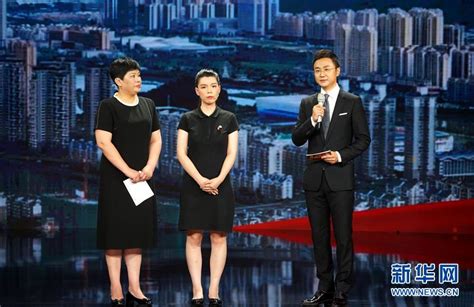 中宣部追授杨春“时代楷模”称号 新华报业网