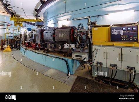 Superconducting Ring Electromagnet In Cyclotron Particle Accelerator