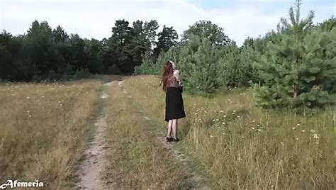 Ein Ausflug in den Wald völlig nackt xHamster