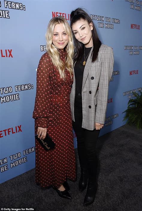 Kaley Cuoco Twin Sister At Ella Knight Blog