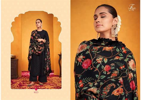 Trija Trija Added A New Photo