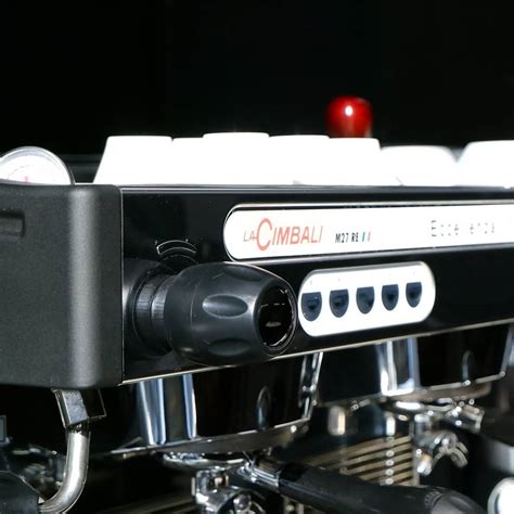 프라이빗커피아카데미 프라이빗커피 클래스 유난히도 따뜻한 햇살이 강의실로 들어왔어요 머신은