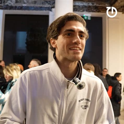 ტაბულა • Tabula 🔻 უნივერსიტეტიდან მოვდიოდით მარშით ქალაქს გავივლით და ცენტრალურ აქციას