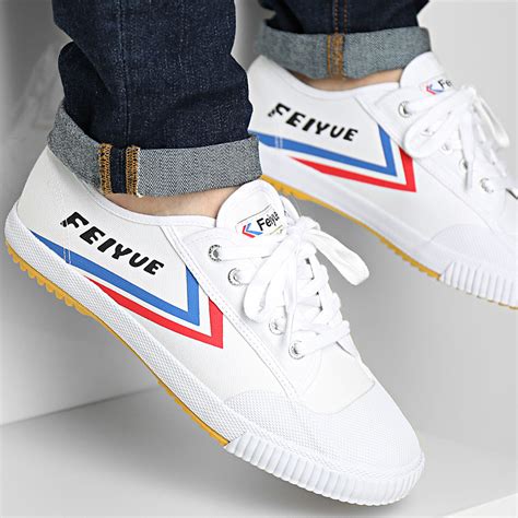 Feiyue - Baskets Low 1920 White Blue Red - LaBoutiqueOfficielle.com