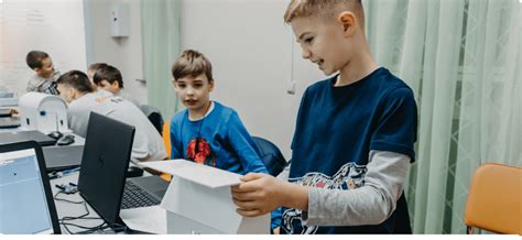 Школа робототехніки для дітей від 8 до 16 років записуйся на курси