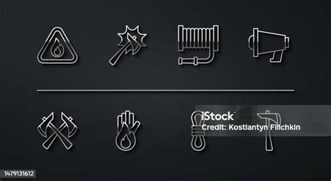 삼각형 소방관 도끼 확성기 등반가 로프 화재 없음 및 호스 릴 아이콘으로 라인 화재 불꽃을 설정합니다 벡터 강철에 대한 스톡 벡터 아트 및 기타 이미지 Istock