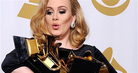 Adeleden Hayranlarını üzen Haber Ara Veriyorum Sözcü