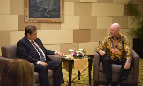 Unilever Komitmen Tingkatkan Investasi And Dukung Kampanye Positif Minyak