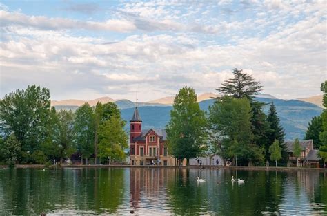 Premium Photo Puigcerda Lakexa