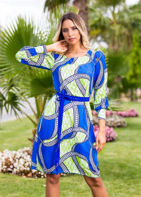 Елегантна рокля Nelita с дизайнерски принт Произведено в България