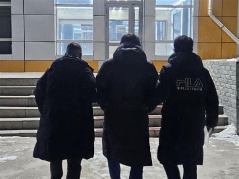 Интерполын шугамаар олон улсын хэмжээнд эрэн сурвалжлагдаж байсан “Б” г БНСУ аас албадан авч