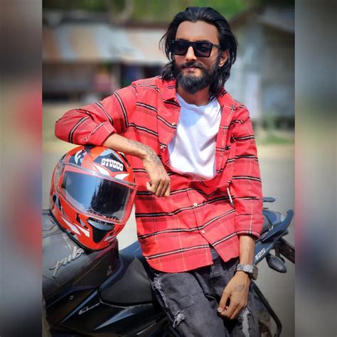 Adarsh Aj 01adarsh Jaiswal • Instagram Photos And Videos