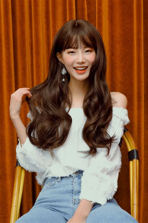 가발매니아 여신 헤어스타일이라구👀 다양한 컬러로 출시되어 마음에 드는 컬러 고를 수 있어