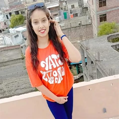 🎀 𝒟𝑒𝑒𝓅𝒶 🎀 Deepamandal1174 • Threads Say More