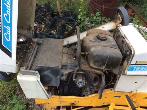 Cub Cadet 1650 Hydrostatic With Mower Deck Click For More Photos Duck Soup Auctions