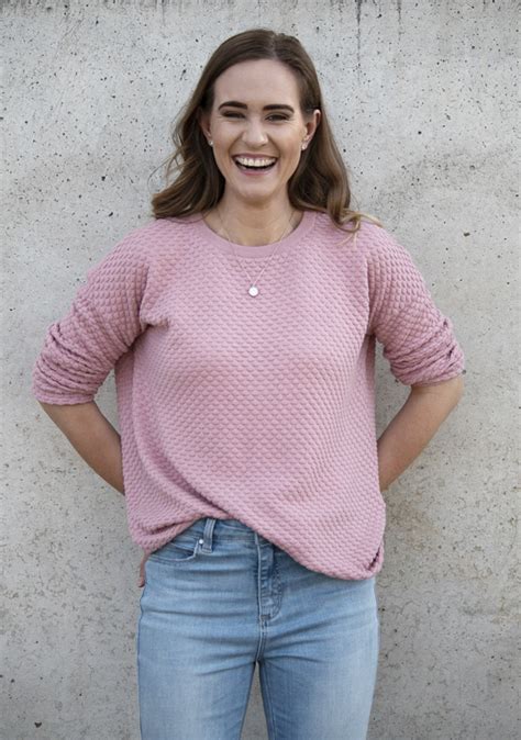 Teresa Professional Singer Model Extra Performer Devojka Models