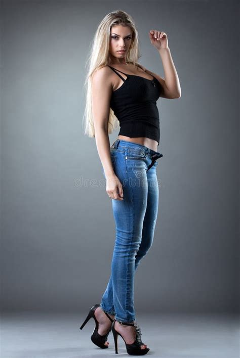 Hot Women In Jeans