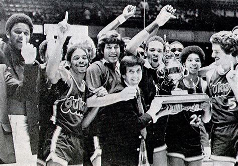 Spirit Of 77 Looking Back At The Last Duquesne Team To Make The Ncaa