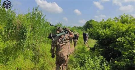 ကနီမြို့နယ်၌ စက်တပ်လေထီး ဗုံးကြဲမှုကြောင့် ပြည်သူ ၅ ဦး သေဆုံး၊ ချောင်းဦးတွင် စစ်ကောင်စီဂိတ် တိုက