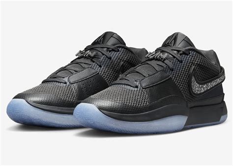 新聞分享 問鼎最閃亮配色？這款 nike ja 1 把施華洛世奇水晶戴上身