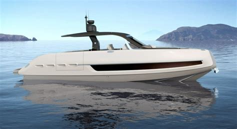 Invictus Yachts Tt460 Showcases Award Winning Italian Luxury And Style