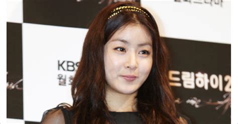 [우먼 동아일보 스타 뷰티] 드림하이 2 강소라의 인형 눈매 만들기 노하우