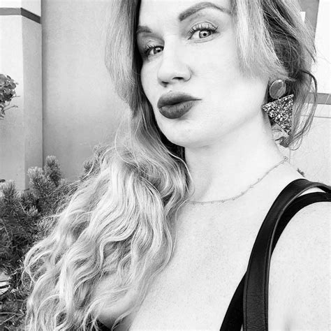 Goddess Complex This Is My Tiktok Please Give Me A Facebook