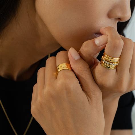 Fiona Ring Bearfruit Jewelry Fiona Ring Bearfruit Jewelry