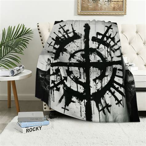 Black Celtic Viking Magical Compass Flannel Throw Blankets Fluffy