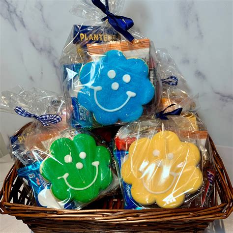 10custom Filled Goodie Bags Personalized Goodie Bags Custom Guest Take
