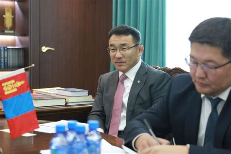 Япон улсын Парламентын Төлөөлөгчдийн танхимын гишүүдийг хүлээн авч уулзлаа