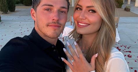 Photos Didier Deschamps Son Fils Dylan Est Fiancé à Mathilde Gros