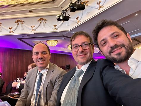 Khaled Ayesh Drkhaledayesh • Instagram Photos And Videos