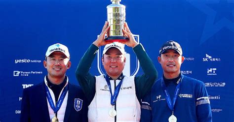 포토 하나금융그룹 골프구단 한승수 함정우 박은신 대회 2연패 성공