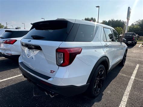 2021 Ford Explorer · St Sport Utility 4d